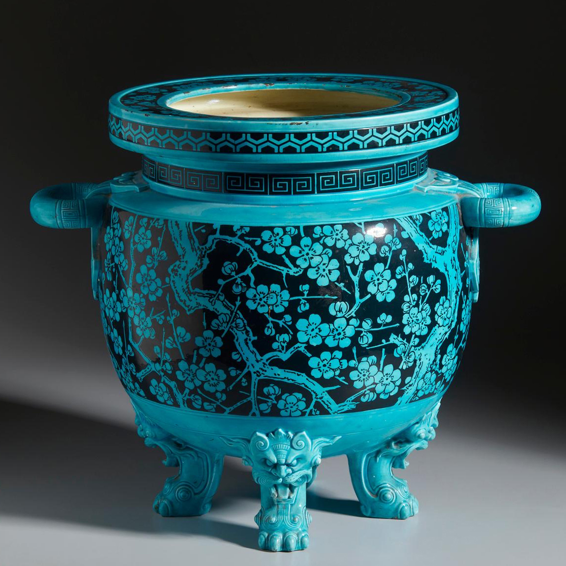 Minton 1630 Majolica Garden Pot in Chinese taste – AntiqueRef