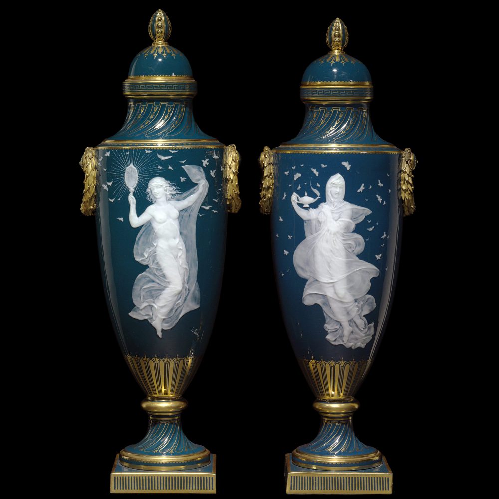 Minton 2449 Pair of Pate-Sur-Pate Vases by Solon – AntiqueRef